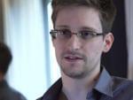 Comparing the Manning and Snowden Cases | News Local/State | Illinois ...