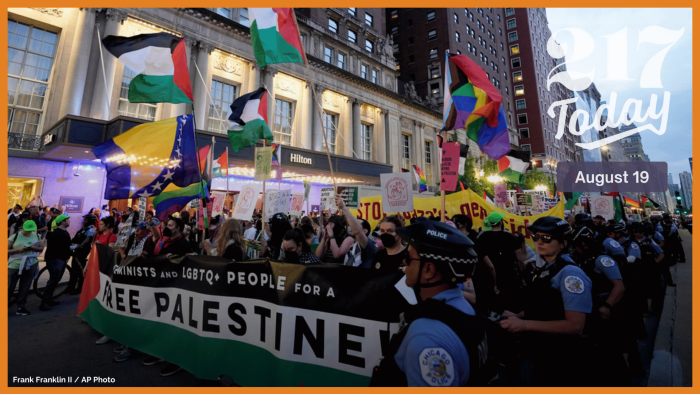 217 Today: Protesters to converge on Chicago, aiming to make their mark ...